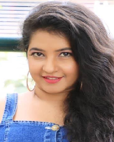 Shuba Poonja | Shuba Poonja Movies List | Shuba Poonja Family, Net ...