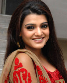 Tashu Kaushik Upcoming Movies, Age, New Movie, Birthday Date, Height In ...