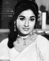 Vanisri Biography, Life Story, Career, Awards & Achievements - Filmibeat