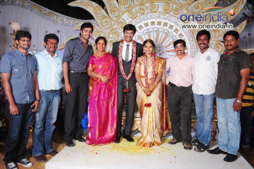 Aryan Rajesh Wedding Reception Photos - FilmiBeat