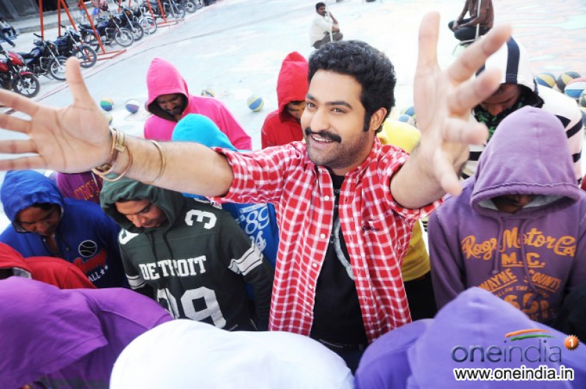 Dammu Photos: HD Images, Pictures, Stills, First Look Posters of Dammu ...