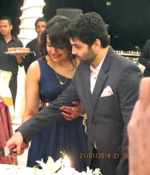 Sameera Reddy gets married to Akshai Varde Photos - FilmiBeat