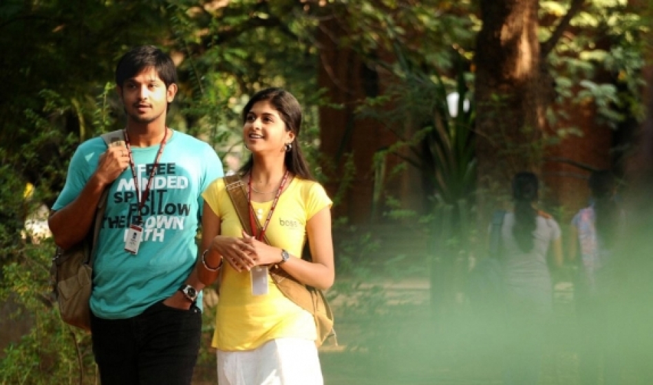 Vallinam Tamil Movie Poster