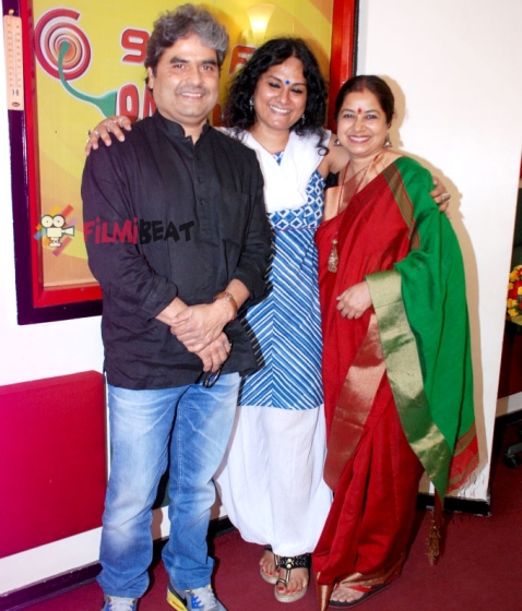Vishal Bhardwaj and Rekha Bhardwaj at Radio Mirchi Photos Photos ...