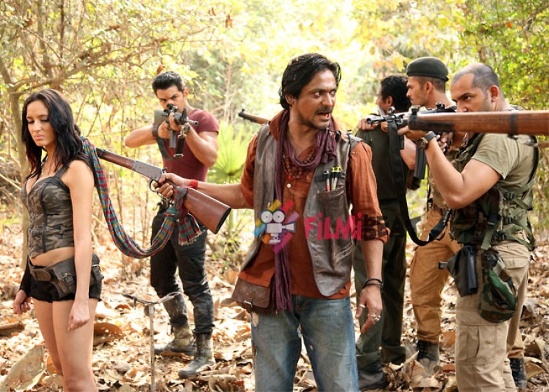 Roar Photos: HD Images, Pictures, Stills, First Look Posters of Roar ...