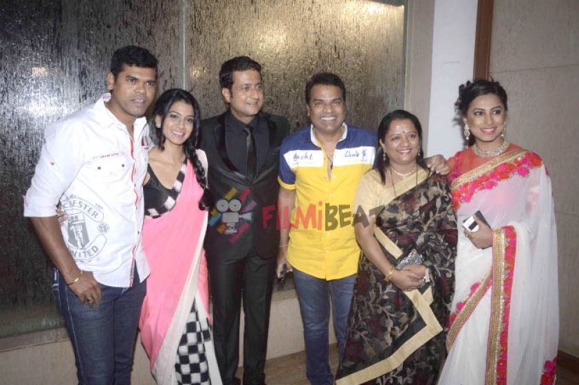 Kaakan (Marathi Film) Music Launch Photos - FilmiBeat