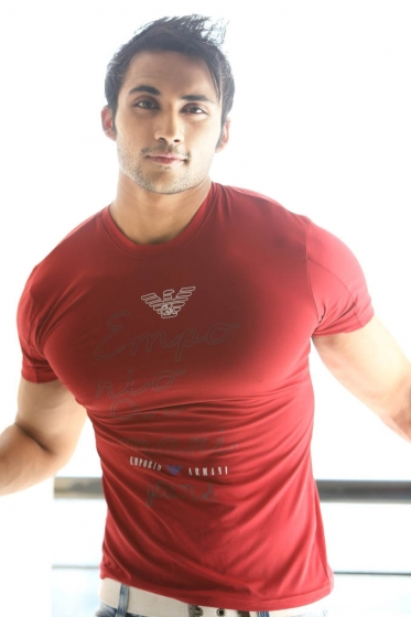 Zuber Khan Photos: Latest HD Images, Pictures, Stills & Pics - FilmiBeat