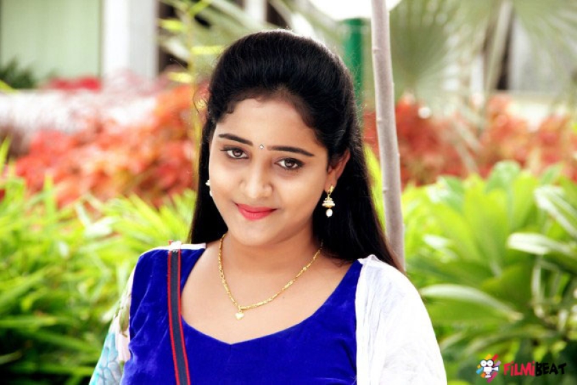 Mounam Photos: HD Images, Pictures, Stills, First Look Posters of ...