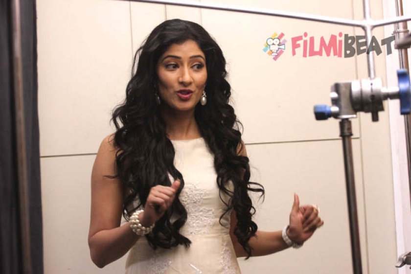 Full 2 Jugadu Photos: HD Images, Pictures, Stills, First Look Posters ...