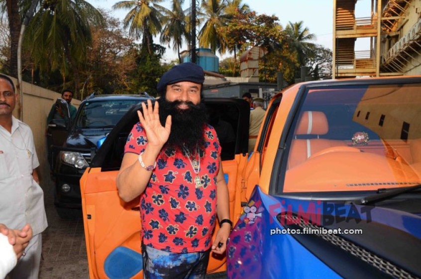 Baba Ram Rahim Spotted At Juhu Photos - FilmiBeat