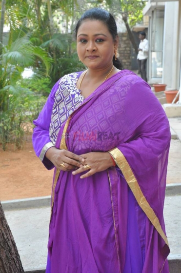 Shakeela Photos: Latest HD Images, Pictures, Stills & Pics - FilmiBeat