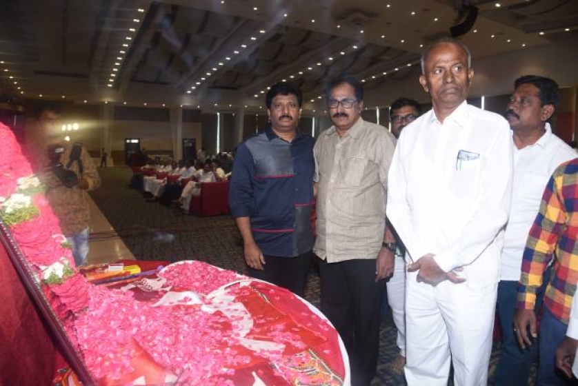 Madala Ranga Rao Condolence Meet Photos - FilmiBeat