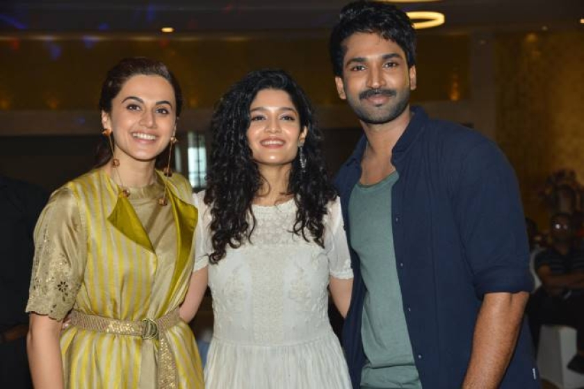 Neevevaro Movie Press Meet Photos - FilmiBeat