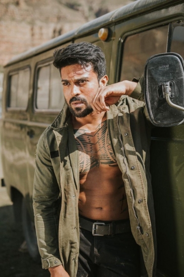 Vinaya Vidheya Rama Photos: HD Images, Pictures, Stills, First Look ...