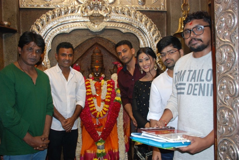 Badava Rascal Movie Pooja Photos