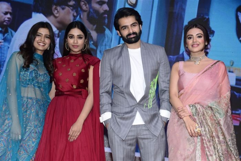 Red Movie Pre Release