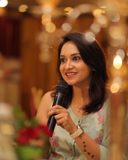 Actress Lena New Look Viral on Instagram | പ്രായം റിവേഴ്‌സ് ഗിയറില് ...