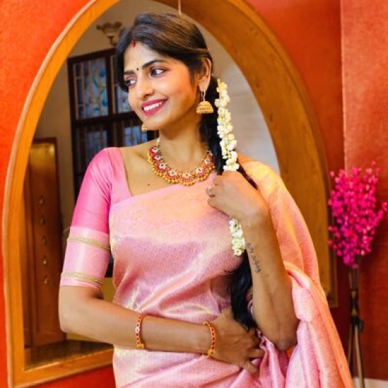 மிகவும் அழகாக மாறிய குக் வித் கோமாளி சீசன் 2 டைட்டில் வின்னர் கனி ...