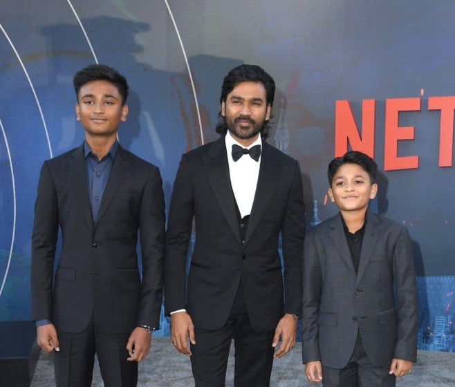 Rare And Unseen Pics Of Dhanush With His Family Photos - FilmiBeat
