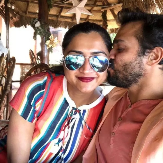 Vijay Raghvendra And His Wife Spandana Unseen And Rare Photos