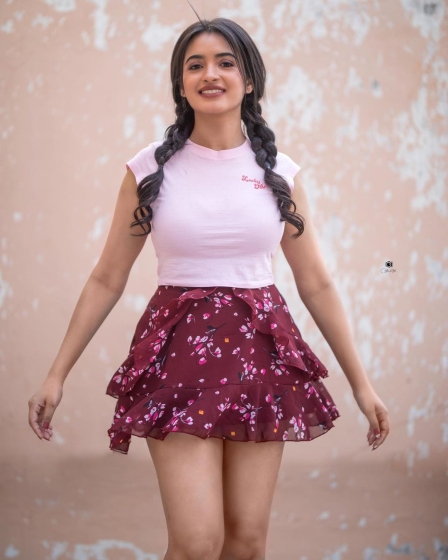 Rathika Rose Photos: Latest HD Images, Pictures, Stills & Pics - FilmiBeat