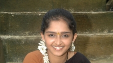 Thanusha: Age, Photos, Family, Biography, Movies, Wiki & Latest News ...