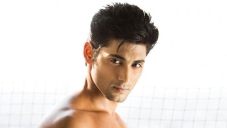 Ruslaan Mumtaz - Photos, Videos, Birthday, Latest News, Height In Feet ...