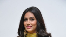 Pallavi Subhash - Photos, Videos, Birthday, Latest News, Height In Feet ...