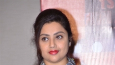 Meena: Age, Photos, Family, Biography, Movies, Wiki & Latest News ...