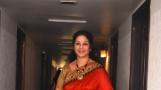 Shanthi Krishna: Age, Photos, Family, Biography, Movies, Wiki & Latest ...
