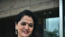 Vinduja Menon - Photos, Videos, Birthday, Latest News, Height In Feet ...