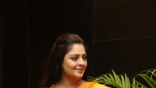 Nagma: Age, Photos, Family, Biography, Movies, Wiki & Latest News ...