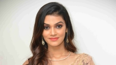 Nimika Ratnakar: Age, Photos, Family, Biography, Movies, Wiki & Latest ...