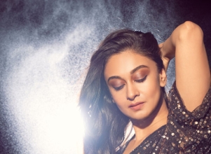 Celebrity Photos | Movies Posters | Hot Photoshoot | Events & Awards ...