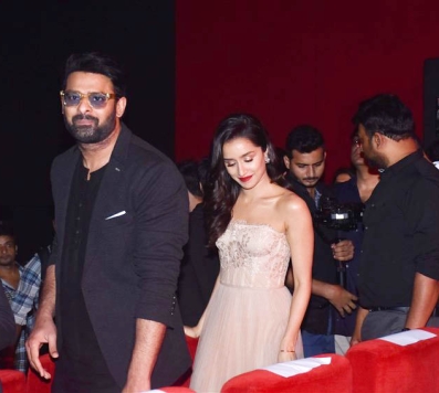 Celebrity Photos | Movies Posters | Hot Photoshoot | Events & Awards ...