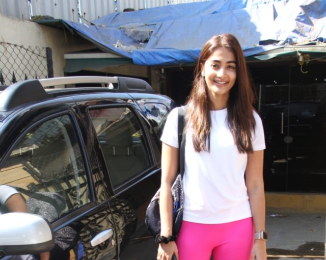 Celebrity Photos | Movies Posters | Hot Photoshoot | Events & Awards ...