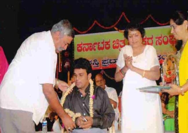 Hemanth - Photos, Videos, Birthday, Latest News, Height In Feet - FilmiBeat