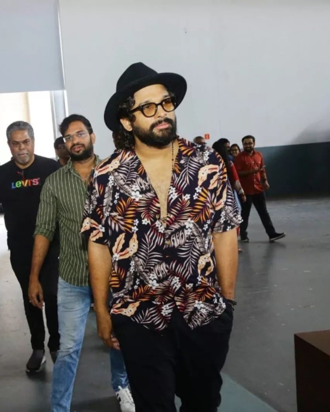 Allu Arjun (Bunny) - Photos, Videos, Birthday, Latest News, Height In ...