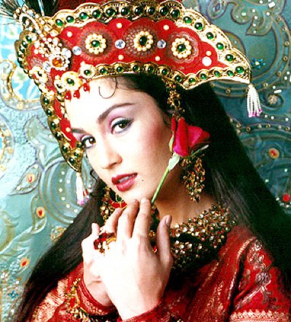 Sonya Jehan Photos: Latest HD Images, Pictures, Stills & Pics - FilmiBeat