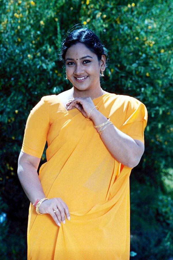 Uma Shankari Photos: Latest HD Images, Pictures, Stills & Pics - FilmiBeat