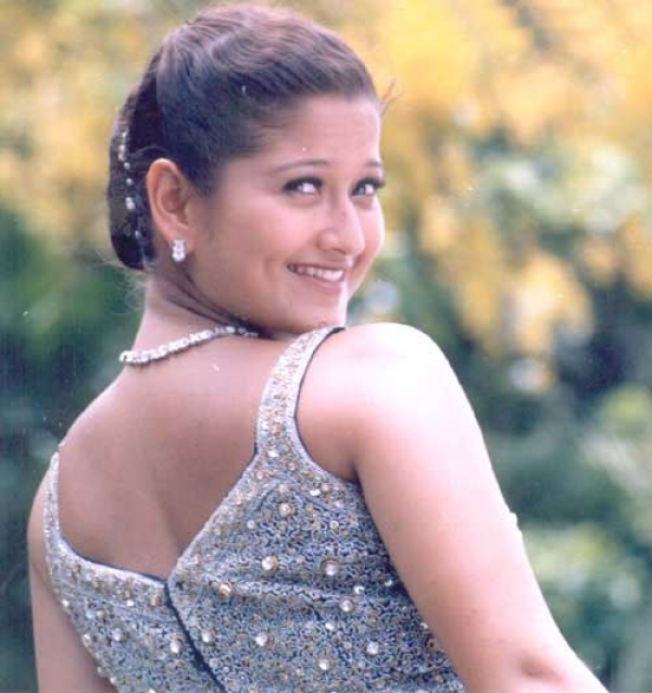 Laila Actress Wallpapers