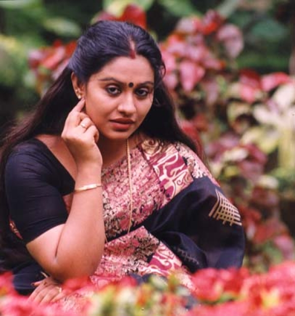 Beena Antony Photos [HD]: Latest Images, Pictures, Stills of Beena ...