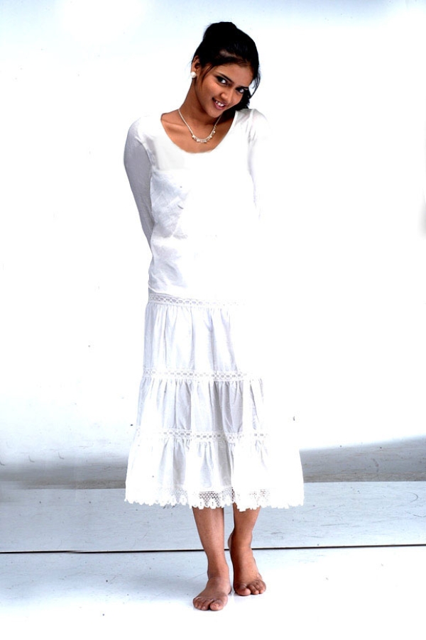 Adhisayaa Photos [HD]: Latest Images, Pictures, Stills of Adhisayaa ...