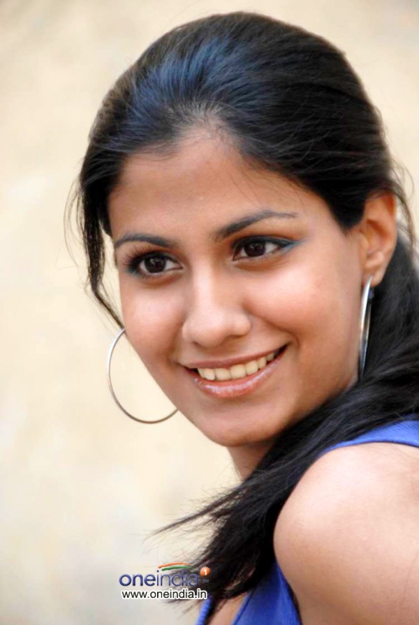 Sreeya Photos: Latest HD Images, Pictures, Stills & Pics - FilmiBeat