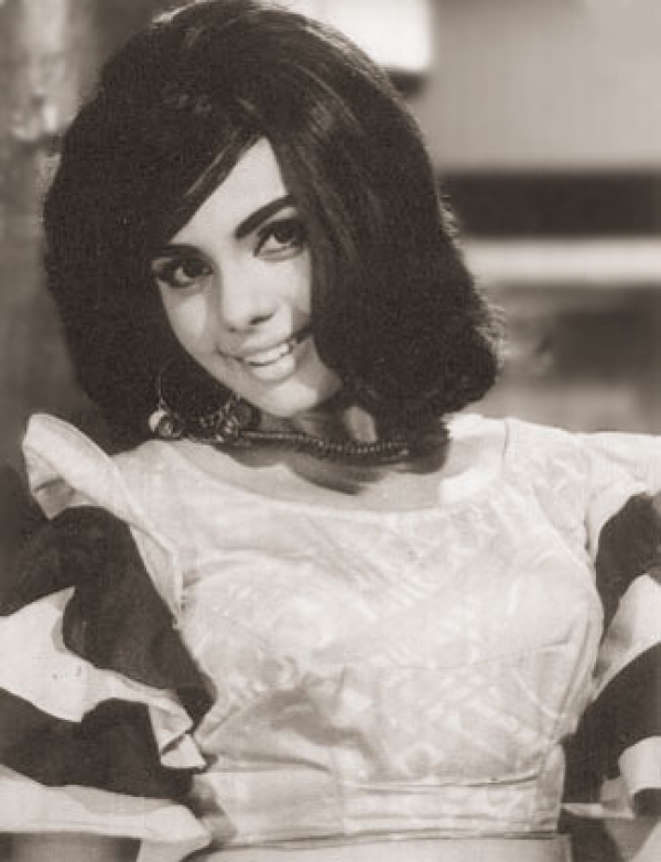 Mumtaz Photos: Latest HD Images, Pictures, Stills & Pics - FilmiBeat