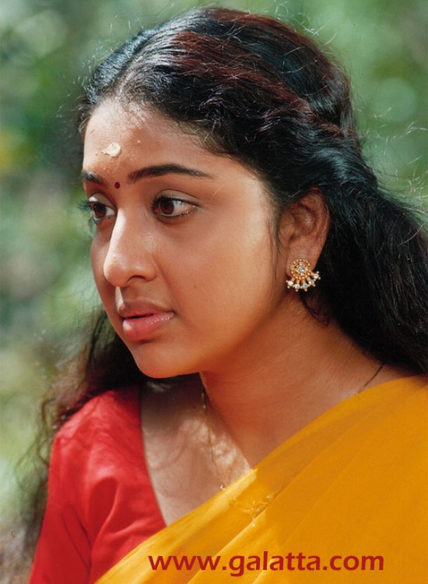 Nithya Das Photos: Latest HD Images, Pictures, Stills & Pics - FilmiBeat