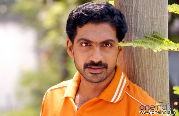 Ratheesh (malayalam Actor) Photos [HD]: Latest Images, Pictures, Stills ...