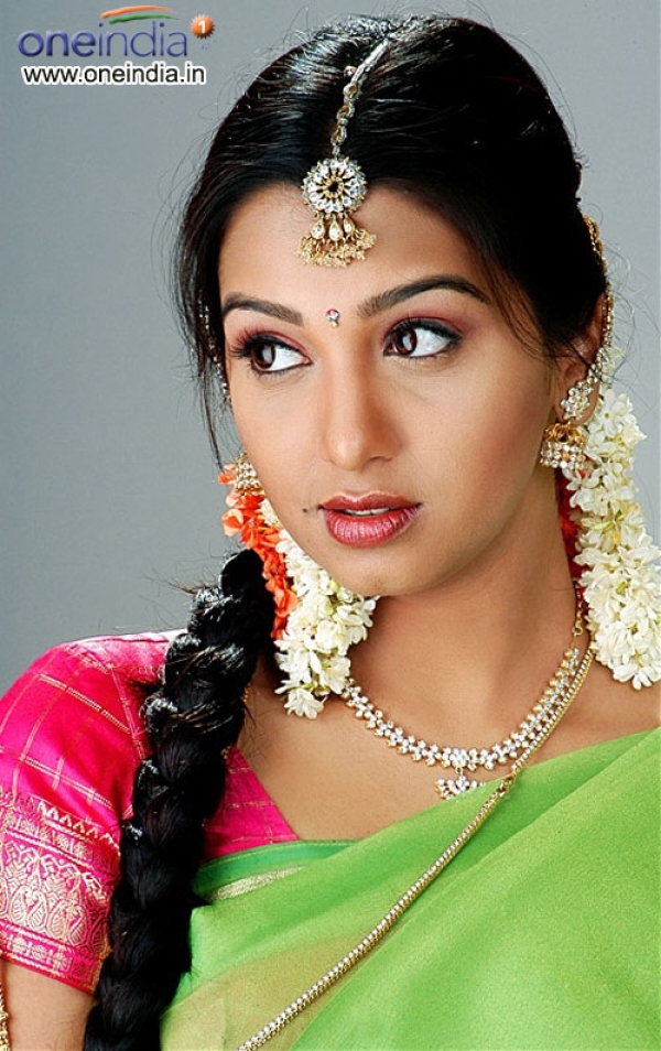 Shiddi Photos [HD]: Latest Images, Pictures, Stills of Shiddi - FilmiBeat