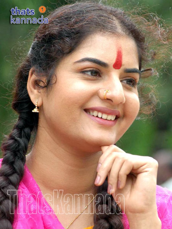 Prema Photos: Latest HD Images, Pictures, Stills & Pics - FilmiBeat