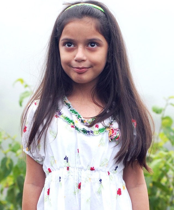 Satrangee Parachute Photos: HD Images, Pictures, Stills, First Look ...